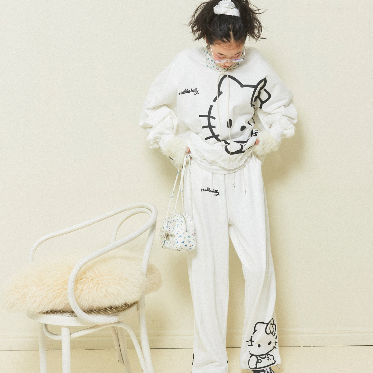 little sunny bite (リトルサニーバイト)hello kitty x little sunny bite sweat ...